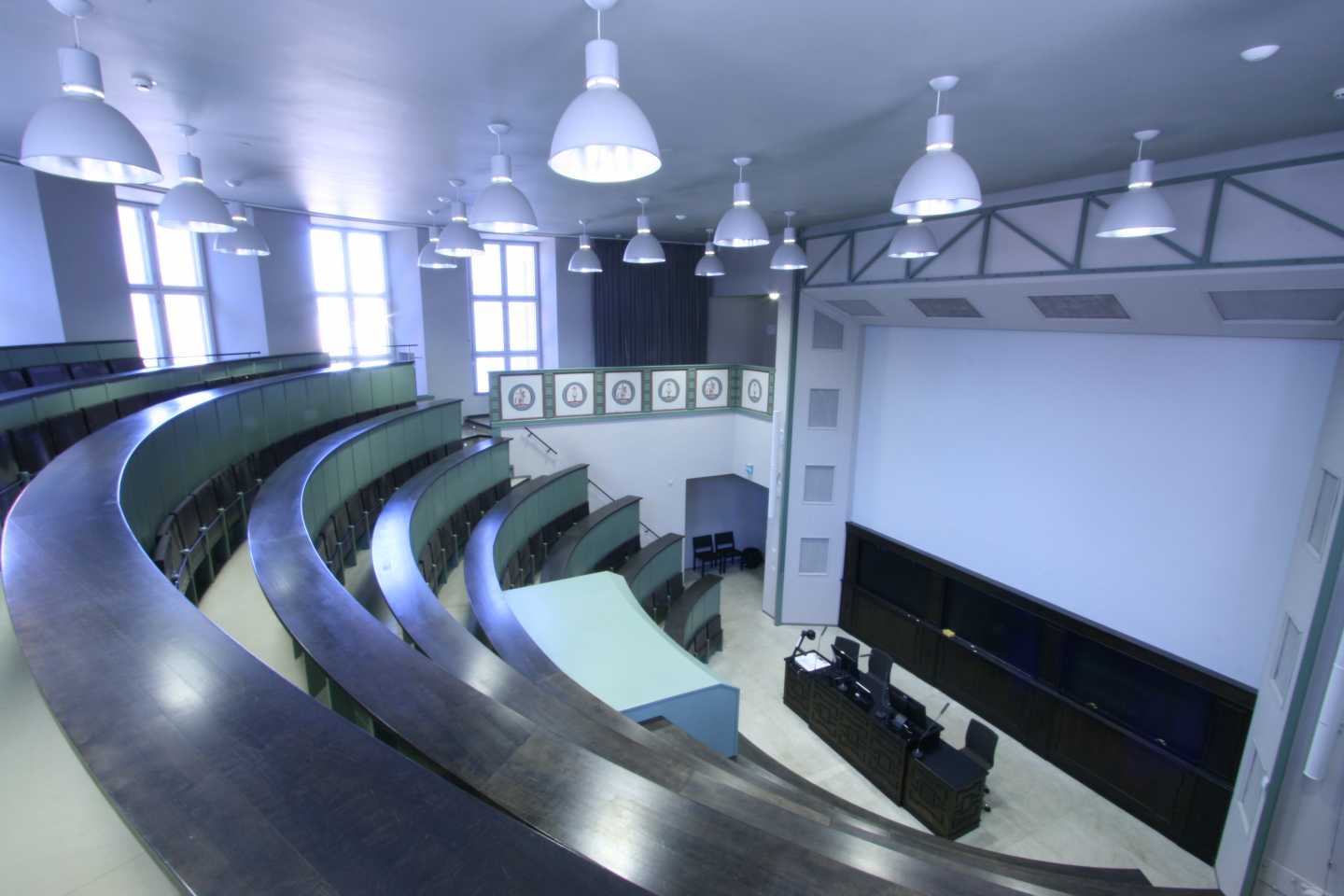 Athena, hall 107 | Opetustilat